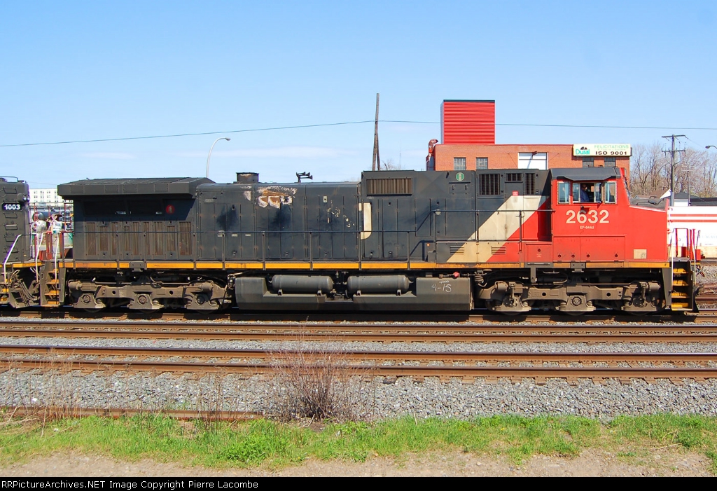 CN 2632